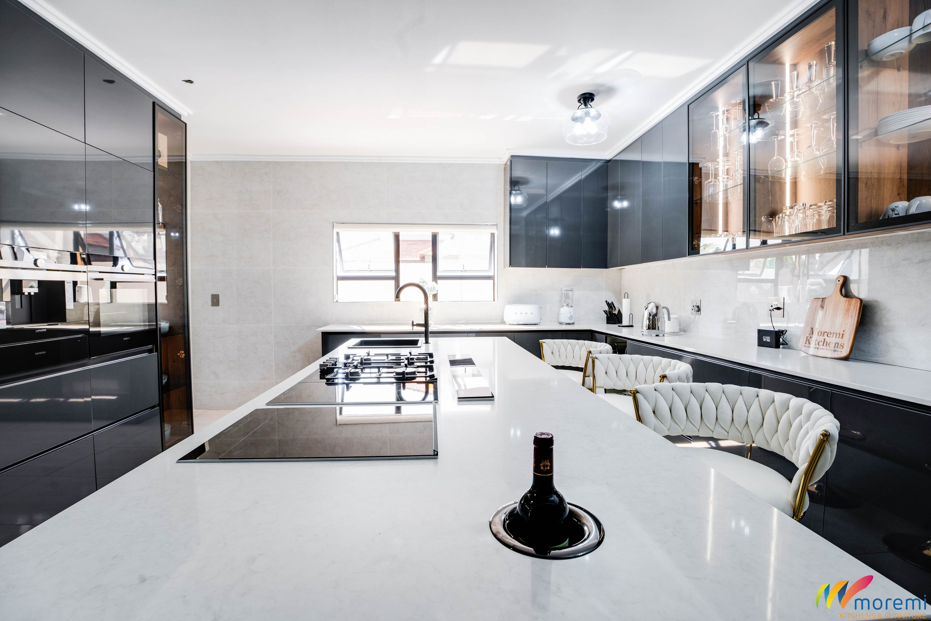 Simply Grey – Moremi Kitchens