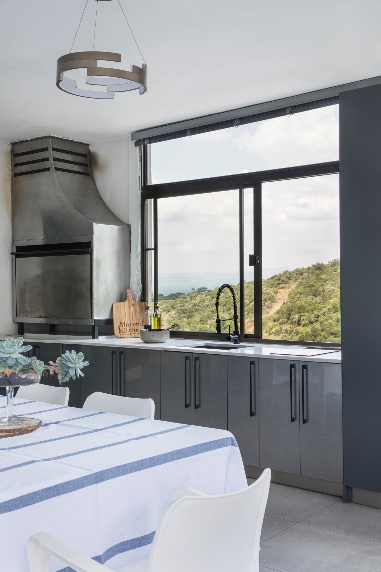 Amanda Kitchen – Moremi Kitchens
